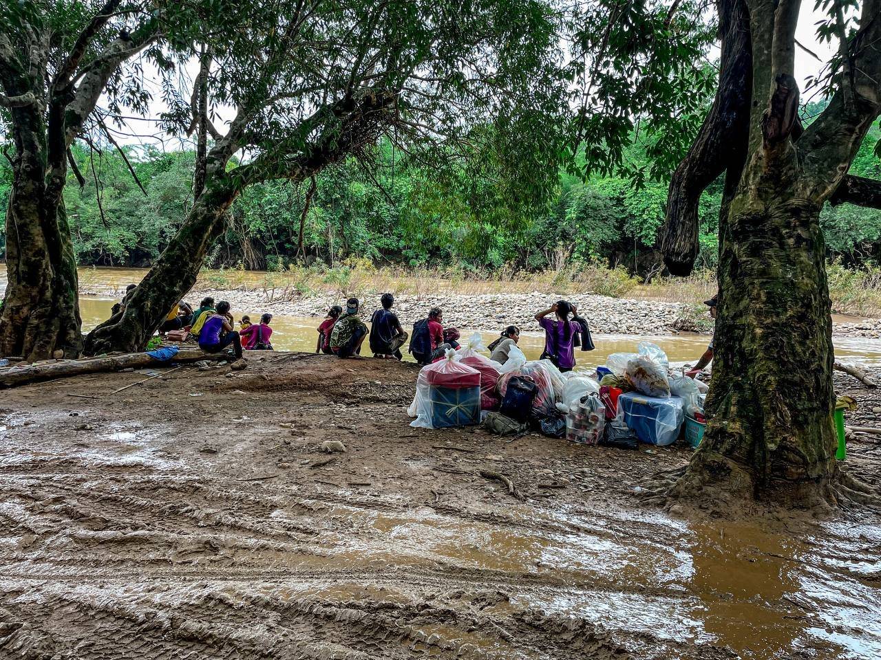 Airstrikes Force Workers and Civilians to Flee Mawchi Despite No Active ...